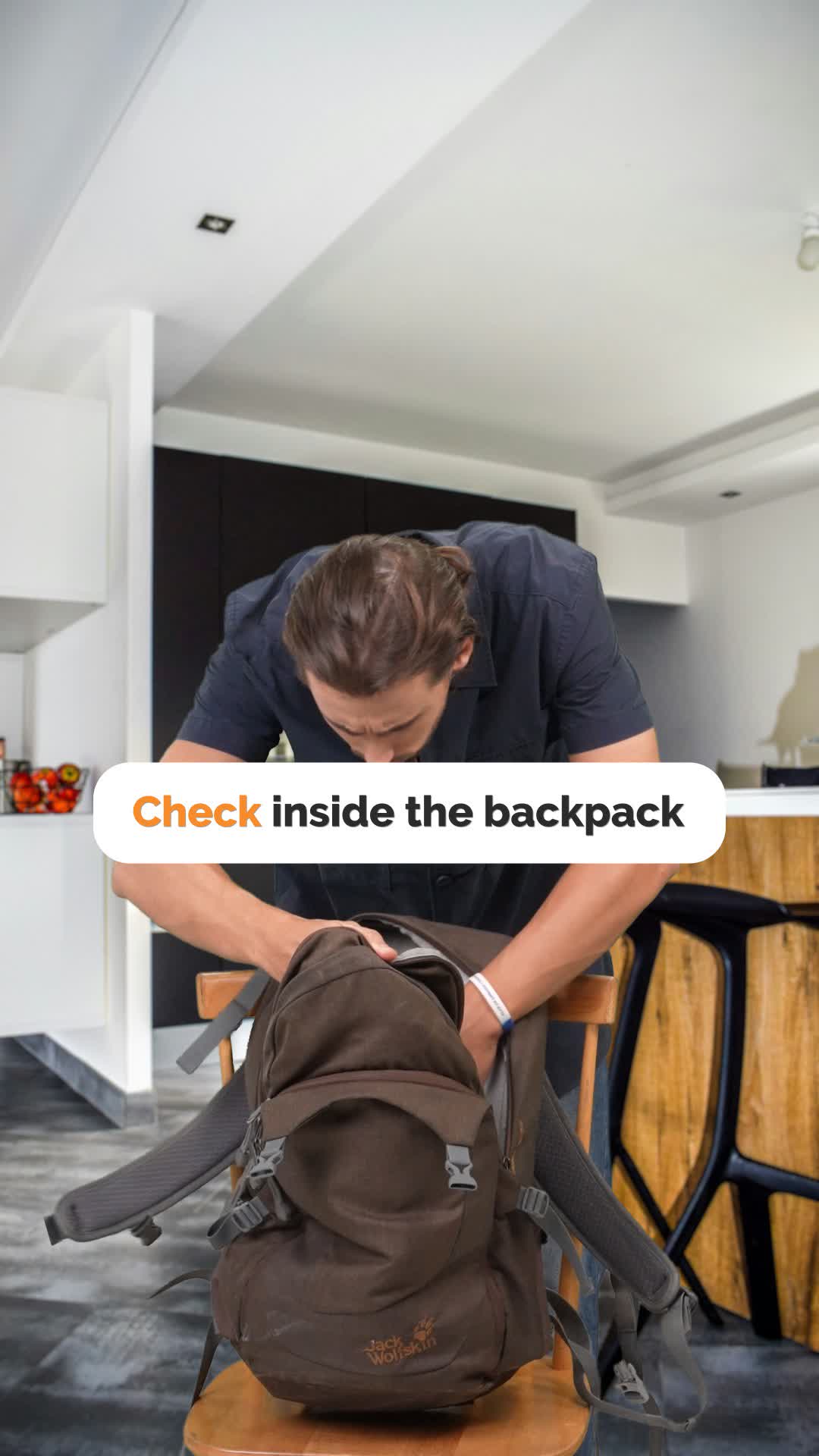 Learn Backpack Actions Vocabulary for English
