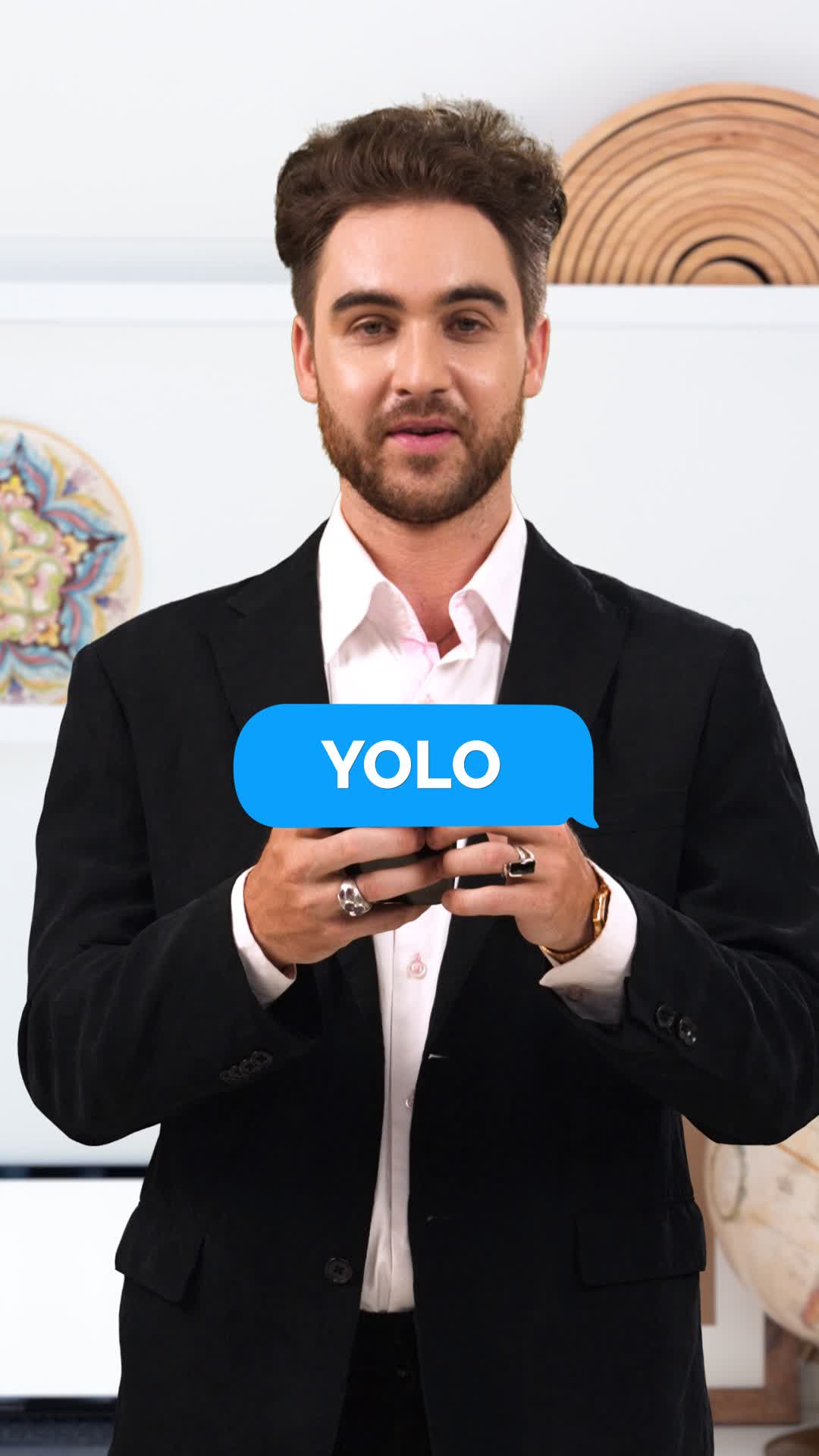 5 Common Texting Abbreviations: YOLO, FTW, OTP, HMU, TMI