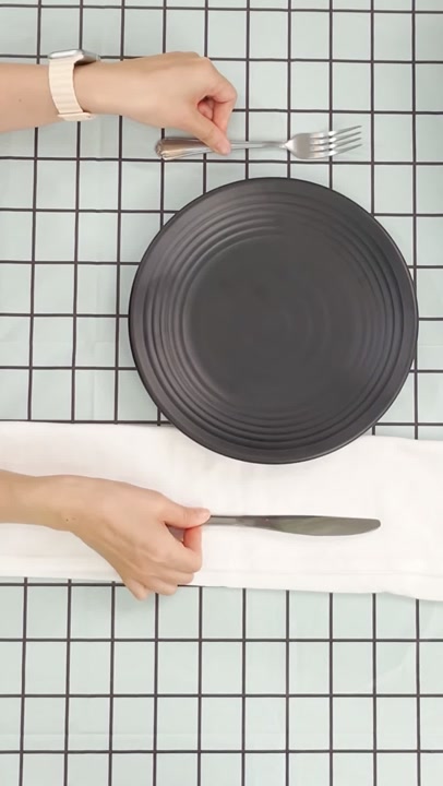 Master Cutlery Etiquette for Polished Dining Skills